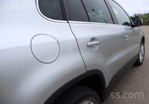 Volkswagen Tiguan 2009 Rīga, ar dzinēja tilpumu 2.00 L un nobraukumu 344 tūkst. km par 5990 €, foto 9 vietnē AUTOMOTO.COM.LV
