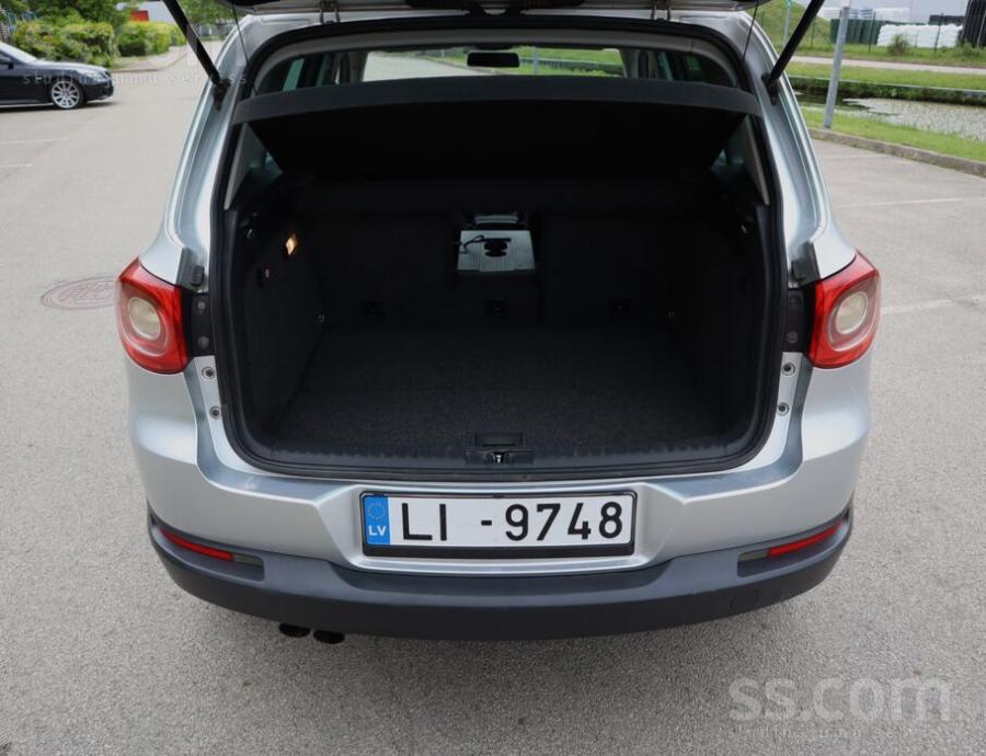 Volkswagen Tiguan 2009 Rīga, ar dzinēja tilpumu 2.00 L un nobraukumu 344 tūkst. km par 5990 €, foto 10 vietnē AUTOMOTO.COM.LV