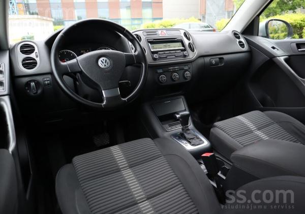 Volkswagen Tiguan 2009 in Riga, with an engine capacity of 2.00 L and mileage of 344 thousand km for 5990 €, photo 10 on AUTOMOTO.COM.LV
