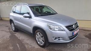 Volkswagen Tiguan 2009 Ogre, ar dzinēja tilpumu 2.00 L un nobraukumu 163 tūkst. km par 7350 €, foto  vietnē AUTOMOTO.COM.LV