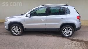 Volkswagen Tiguan 2009 Ogre, ar dzinēja tilpumu 2.00 L un nobraukumu 163 tūkst. km par 7350 €, foto 9 vietnē AUTOMOTO.COM.LV