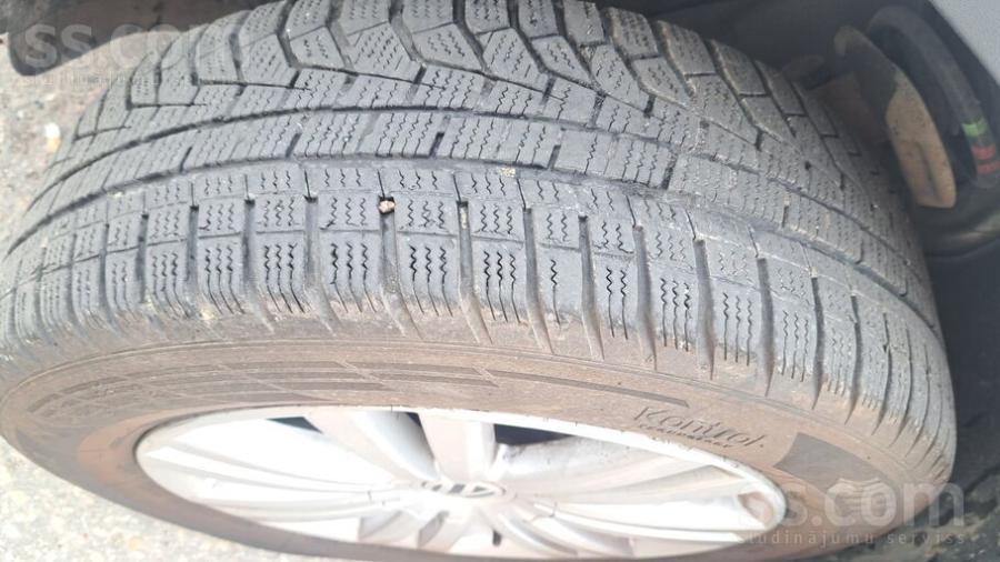 Volkswagen Tiguan 2009 Ogre, ar dzinēja tilpumu 2.00 L un nobraukumu 163 tūkst. km par 7350 €, foto 23 vietnē AUTOMOTO.COM.LV