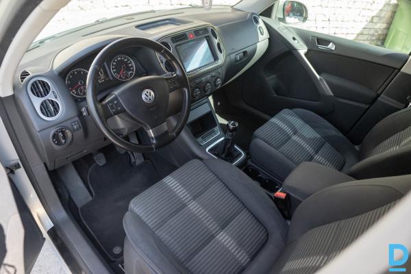 Volkswagen Tiguan 2009 in Liepaja, with an engine capacity of 1.40 L and mileage of 257 thousand km for 6950 €, photo 5 on AUTOMOTO.COM.LV