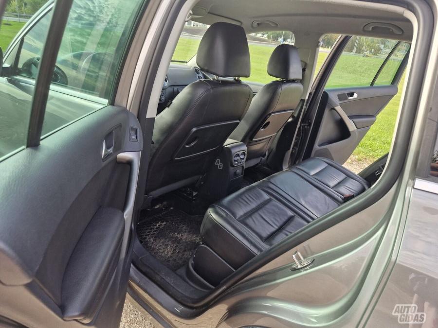 Volkswagen Tiguan 2009 Šauļi, ar dzinēja tilpumu 2.00 L un nobraukumu 296 tūkst. km par 5000 €, foto 3 vietnē AUTOMOTO.COM.LV