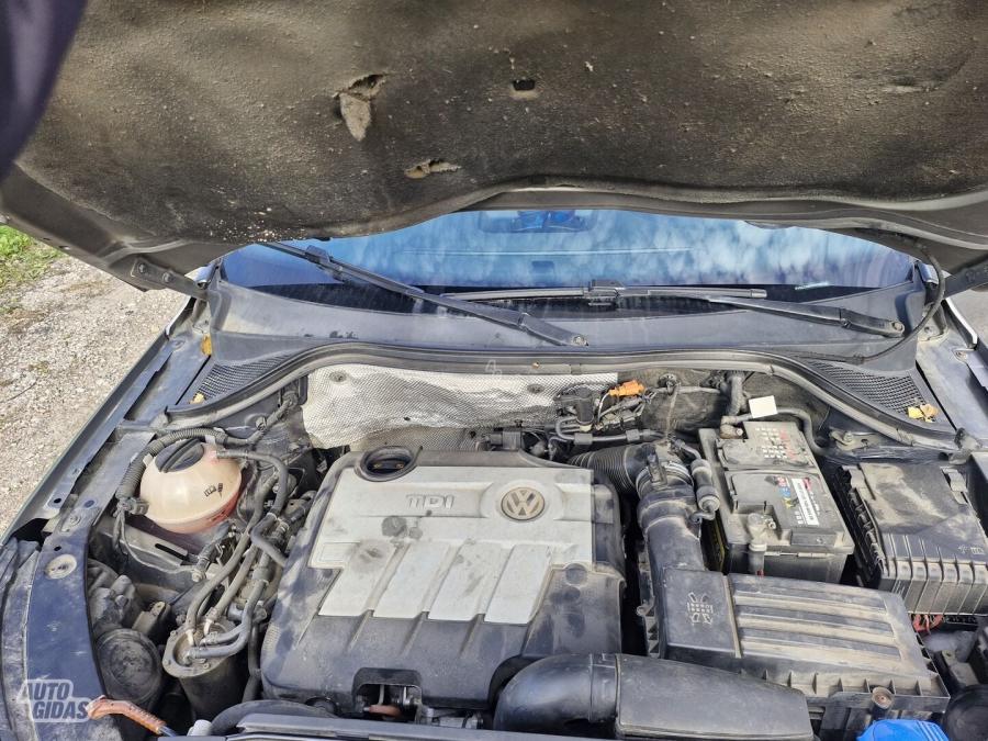 Volkswagen Tiguan 2009 Šauļi, ar dzinēja tilpumu 2.00 L un nobraukumu 296 tūkst. km par 5000 €, foto 9 vietnē AUTOMOTO.COM.LV