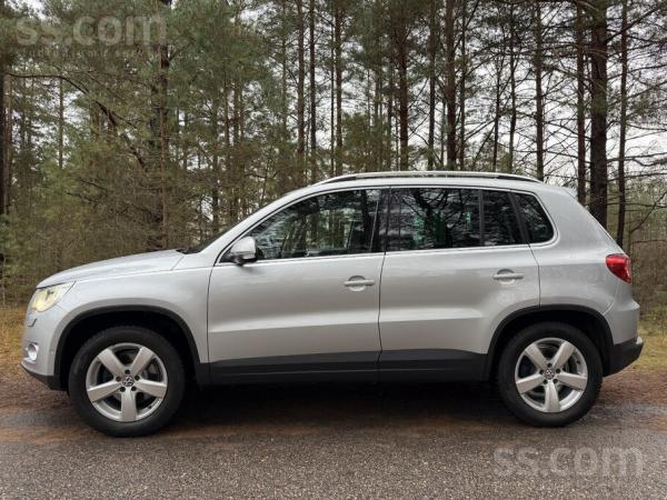 Volkswagen Tiguan 2010 Daugavpils, ar dzinēja tilpumu 2.00 L un nobraukumu 0 tūkst. km par 8699 €, foto 2 vietnē AUTOMOTO.COM.LV