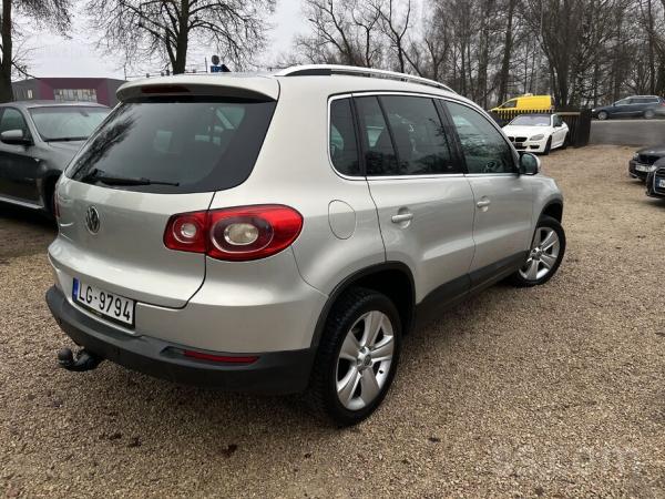 Volkswagen Tiguan 2010 Rīga, ar dzinēja tilpumu 2.00 L un nobraukumu 0 tūkst. km par 4490 €, foto 4 vietnē AUTOMOTO.COM.LV