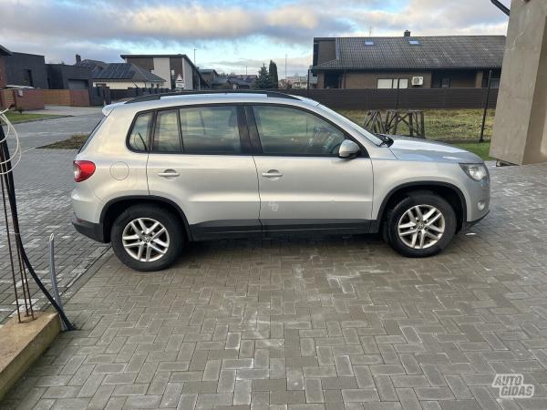 Volkswagen Tiguan 2010 Tauragė, ar dzinēja tilpumu 2.00 L un nobraukumu 240 tūkst. km par 4600 €, foto 6 vietnē AUTOMOTO.COM.LV
