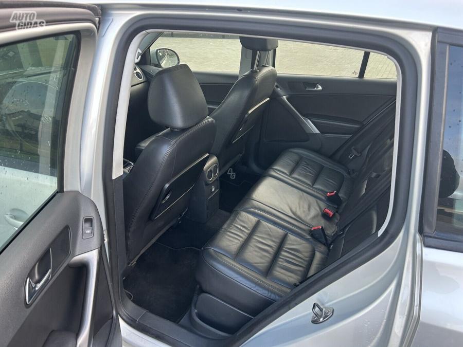 Volkswagen Tiguan 2010 Tauragė, ar dzinēja tilpumu 2.00 L un nobraukumu 240 tūkst. km par 4600 €, foto 7 vietnē AUTOMOTO.COM.LV