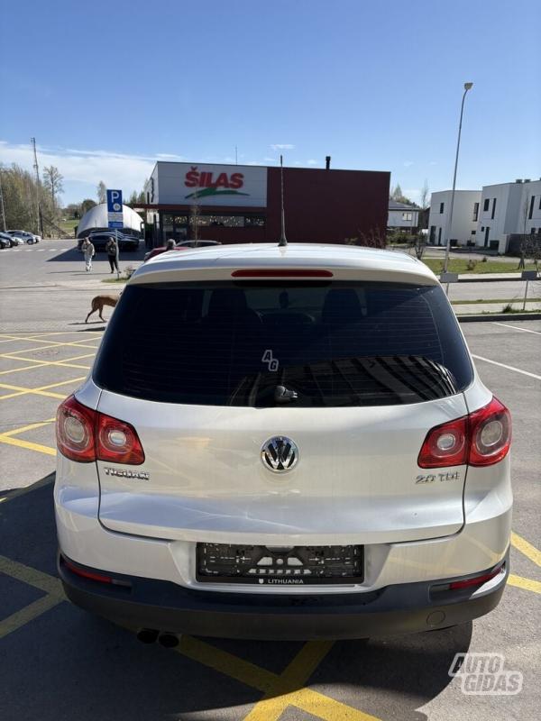 Volkswagen Tiguan 2010 Viļņa, ar dzinēja tilpumu 2.00 L un nobraukumu 380 tūkst. km par 3600 €, foto 8 vietnē AUTOMOTO.COM.LV