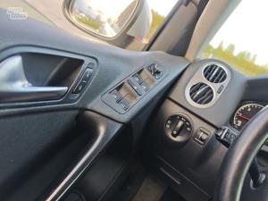 Volkswagen Tiguan 2010 in Vilnius, with an engine capacity of 2.00 L and mileage of 302 thousand km for 2200 €, photo 12 on AUTOMOTO.COM.LV