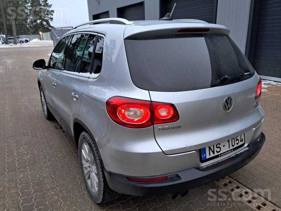 Volkswagen Tiguan 2011 Rīga, ar dzinēja tilpumu 2.00 L un nobraukumu 284 tūkst. km par 7500 €, foto 6 vietnē AUTOMOTO.COM.LV