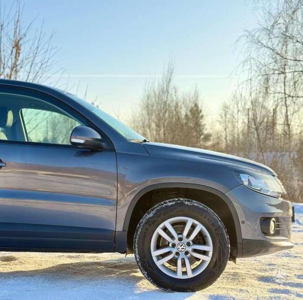 Volkswagen Tiguan 2011 in Siauliai, with an engine capacity of 1.39 L and mileage of 137 thousand km for 7950 €, photo 8 on AUTOMOTO.COM.LV