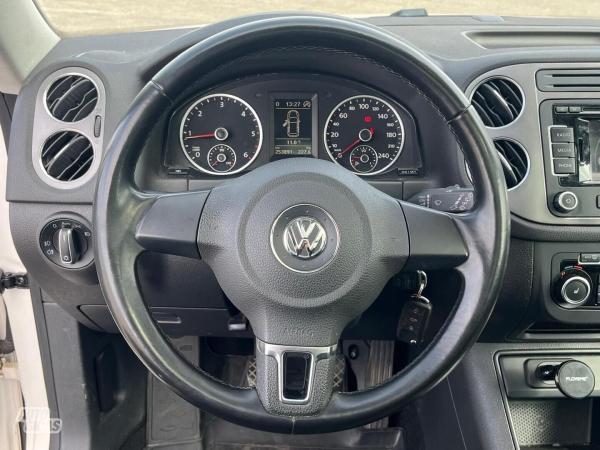 Volkswagen Tiguan 2011 in Marijampole, with an engine capacity of 2.00 L and mileage of 253 thousand km for 6250 €, photo 10 on AUTOMOTO.COM.LV