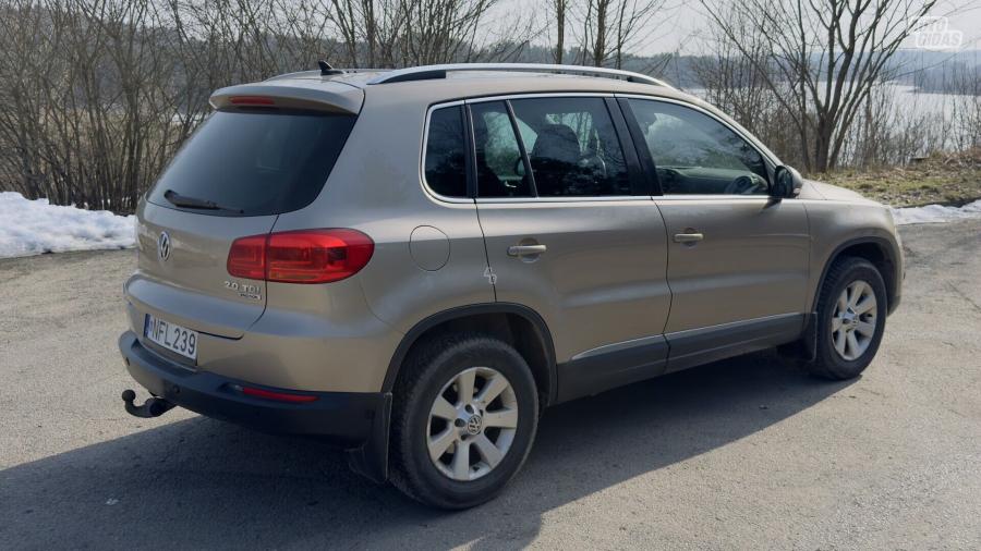 Volkswagen Tiguan 2011 Birštonas, ar dzinēja tilpumu 2.00 L un nobraukumu 367 tūkst. km par 6850 €, foto 5 vietnē AUTOMOTO.COM.LV