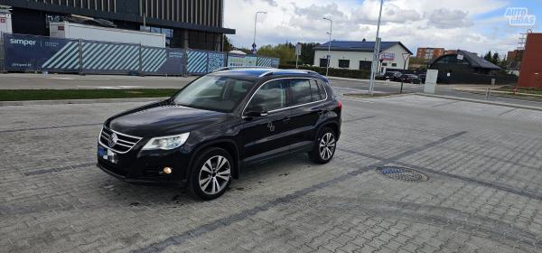Volkswagen Tiguan 2011 Kauņa, ar dzinēja tilpumu 2.00 L un nobraukumu 310 tūkst. km par 6900 €, foto 2 vietnē AUTOMOTO.COM.LV