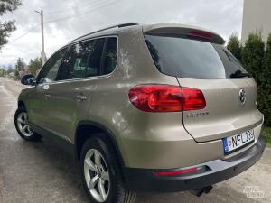 Volkswagen Tiguan 2011 in Kaunas, with an engine capacity of 2.00 L and mileage of 354 thousand km for 8100 €, photo 10 on AUTOMOTO.COM.LV