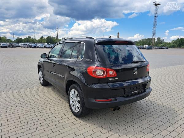 Volkswagen Tiguan 2011 Marijampole, ar dzinēja tilpumu 1.40 L un nobraukumu 272 tūkst. km par 4500 €, foto 5 vietnē AUTOMOTO.COM.LV