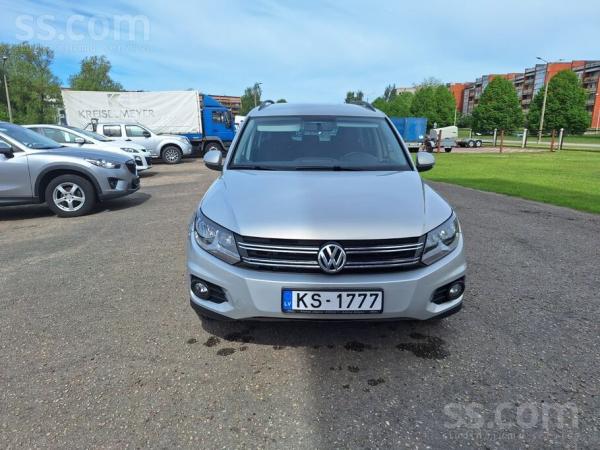 Volkswagen Tiguan 2011 Jelgava, ar dzinēja tilpumu 2.00 L un nobraukumu 406 tūkst. km par 6600 €, foto 1 vietnē AUTOMOTO.COM.LV