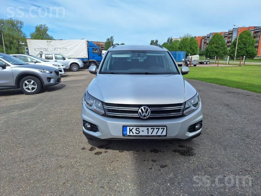 Volkswagen Tiguan 2011 in Jelgava, with an engine capacity of 2.00 L and mileage of 406 thousand km for 6600 €, photo 1 on AUTOMOTO.COM.LV