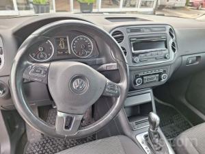 Volkswagen Tiguan 2011 in Jelgava, with an engine capacity of 2.00 L and mileage of 406 thousand km for 6600 €, photo 13 on AUTOMOTO.COM.LV