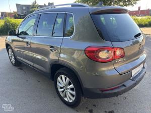 Volkswagen Tiguan 2011 in Taurage, with an engine capacity of 2.00 L and mileage of 299 thousand km for 4300 €, photo 5 on AUTOMOTO.COM.LV