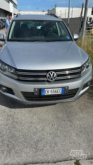 Volkswagen Tiguan 2011 in Panevezys, with an engine capacity of 2.00 L and mileage of 184 thousand km for 6700 €, photo 5 on AUTOMOTO.COM.LV