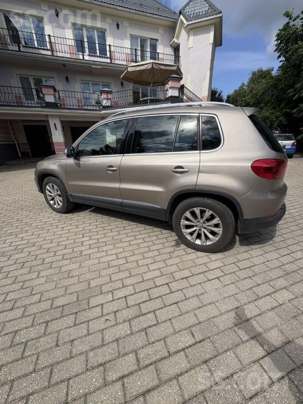 Volkswagen Tiguan 2011 in Riga, with an engine capacity of 2.00 L and mileage of 271 thousand km for 9300 €, photo 7 on AUTOMOTO.COM.LV