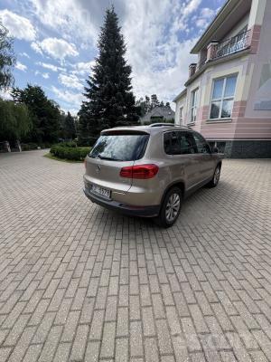Volkswagen Tiguan 2011 in Riga, with an engine capacity of 2.00 L and mileage of 271 thousand km for 9300 €, photo 11 on AUTOMOTO.COM.LV