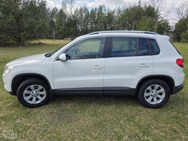 Volkswagen Tiguan 2011 Kauņa, ar dzinēja tilpumu 1.40 L un nobraukumu 240 tūkst. km par 2900 €, foto 2 vietnē AUTOMOTO.COM.LV