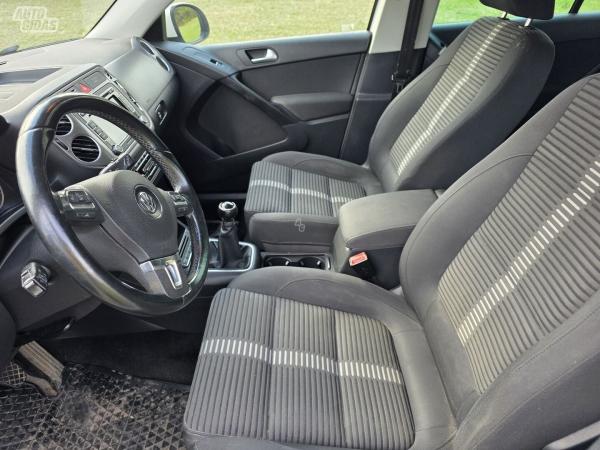 Volkswagen Tiguan 2011 Kauņa, ar dzinēja tilpumu 1.40 L un nobraukumu 240 tūkst. km par 2900 €, foto 10 vietnē AUTOMOTO.COM.LV