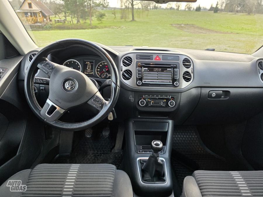 Volkswagen Tiguan 2011 Kauņa, ar dzinēja tilpumu 1.40 L un nobraukumu 240 tūkst. km par 3500 €, foto 12 vietnē AUTOMOTO.COM.LV