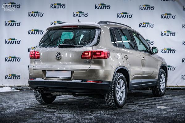 Volkswagen Tiguan 2012 in Kaunas, with an engine capacity of 1.40 L and mileage of 142 thousand km for 6990 €, photo 3 on AUTOMOTO.COM.LV