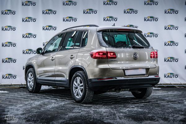 Volkswagen Tiguan 2012 in Kaunas, with an engine capacity of 1.40 L and mileage of 142 thousand km for 6990 €, photo 4 on AUTOMOTO.COM.LV