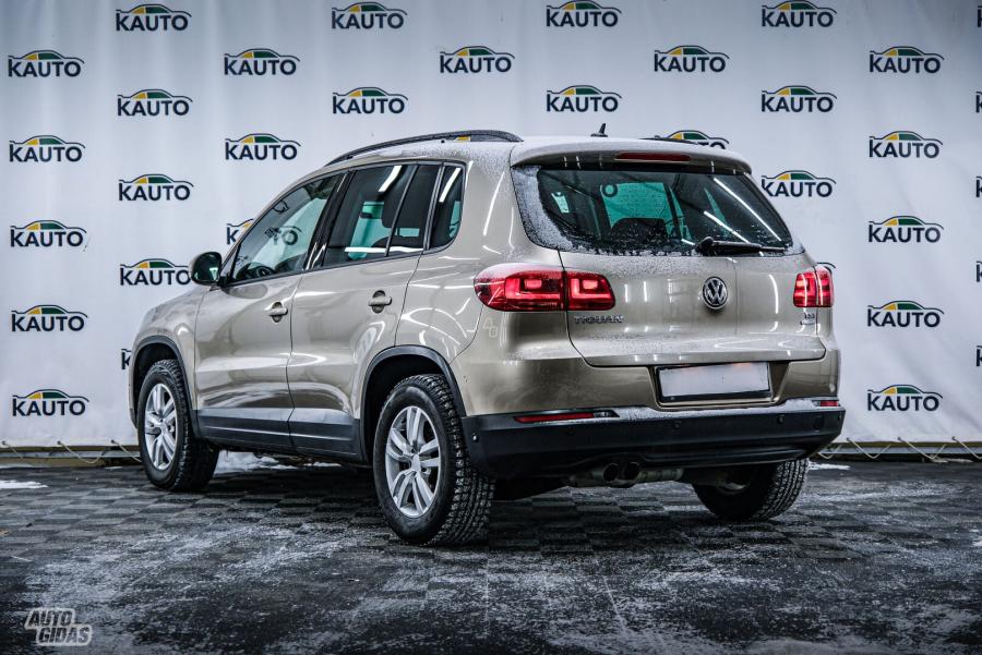 Volkswagen Tiguan 2012 in Kaunas, with an engine capacity of 1.40 L and mileage of 142 thousand km for 6990 €, photo 4 on AUTOMOTO.COM.LV