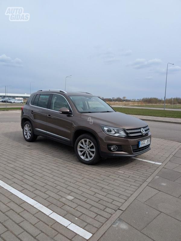 Volkswagen Tiguan 2012 in Panevezys, with an engine capacity of 2.00 L and mileage of 220 thousand km for 10800 €, photo 1 on AUTOMOTO.COM.LV