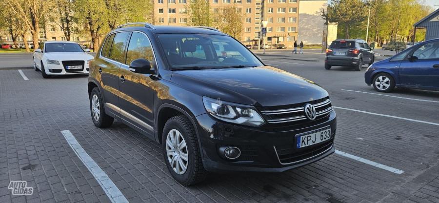 Volkswagen Tiguan 2012 in Vilnius, with an engine capacity of 2.00 L and mileage of 320 thousand km for 6800 €, photo 1 on AUTOMOTO.COM.LV