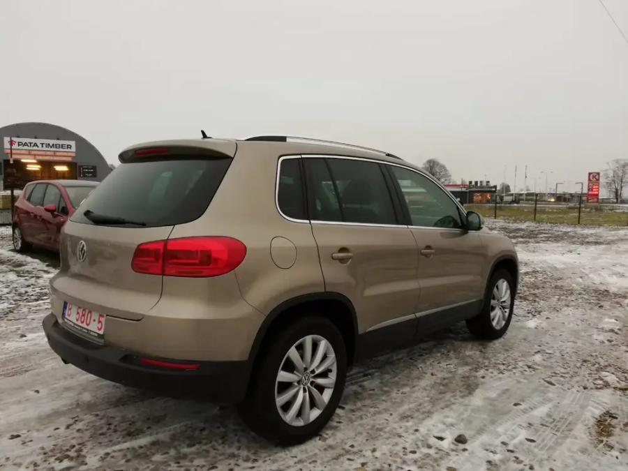 Volkswagen Tiguan 2012 Saldus, ar dzinēja tilpumu 2.00 L un nobraukumu 256 tūkst. km par 10500 €, foto 4 vietnē AUTOMOTO.COM.LV