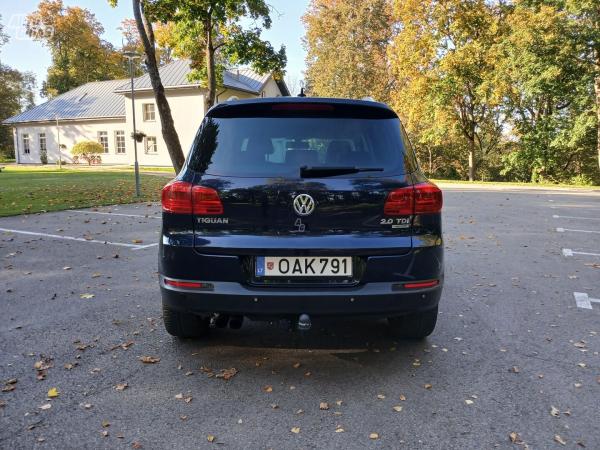 Volkswagen Tiguan 2012 in Alytus, with an engine capacity of 2.00 L and mileage of 206 thousand km for 7500 €, photo 7 on AUTOMOTO.COM.LV