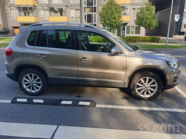 Volkswagen Tiguan 2013 in Riga, with an engine capacity of 2.00 L and mileage of 102 thousand km for 10300 €, photo 7 on AUTOMOTO.COM.LV