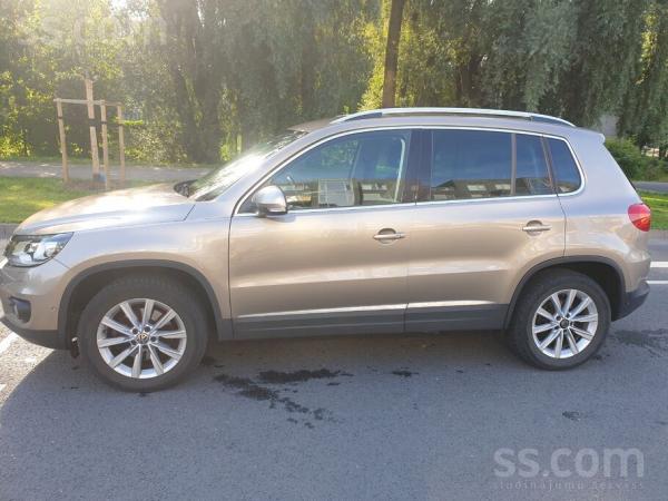 Volkswagen Tiguan 2013 in Riga, with an engine capacity of 2.00 L and mileage of 102 thousand km for 10300 €, photo 8 on AUTOMOTO.COM.LV