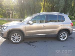 Volkswagen Tiguan 2013 in Riga, with an engine capacity of 2.00 L and mileage of 102 thousand km for 10300 €, photo 8 on AUTOMOTO.COM.LV