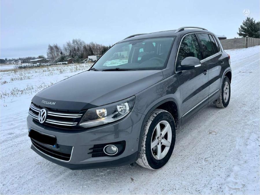 Volkswagen Tiguan 2013 in Siauliai, with an engine capacity of 2.00 L and mileage of 203 thousand km for 7450 €, photo 1 on AUTOMOTO.COM.LV