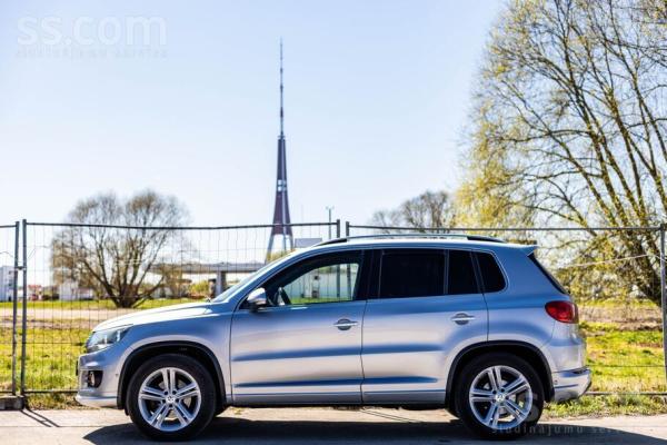 Volkswagen Tiguan 2013 in Riga, with an engine capacity of 2.00 L and mileage of 298 thousand km for 8500 €, photo 4 on AUTOMOTO.COM.LV