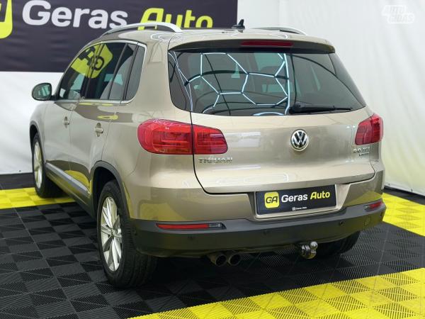 Volkswagen Tiguan 2013 in Avizieniai, with an engine capacity of 2.00 L and mileage of 319 thousand km for 9250 €, photo 6 on AUTOMOTO.COM.LV