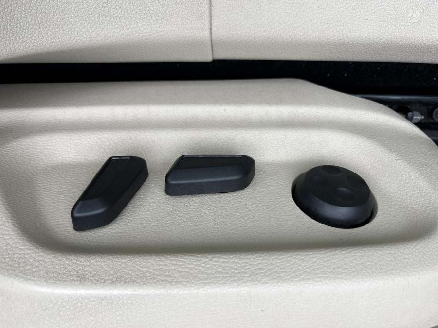 Volkswagen Tiguan 2013 Šauļi, ar dzinēja tilpumu 2.00 L un nobraukumu 272 tūkst. km par 8250 €, foto 15 vietnē AUTOMOTO.COM.LV