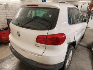Volkswagen Tiguan 2013 in Telschi, with an engine capacity of 2.00 L and mileage of 265 thousand km for 2400 €, photo 9 on AUTOMOTO.COM.LV