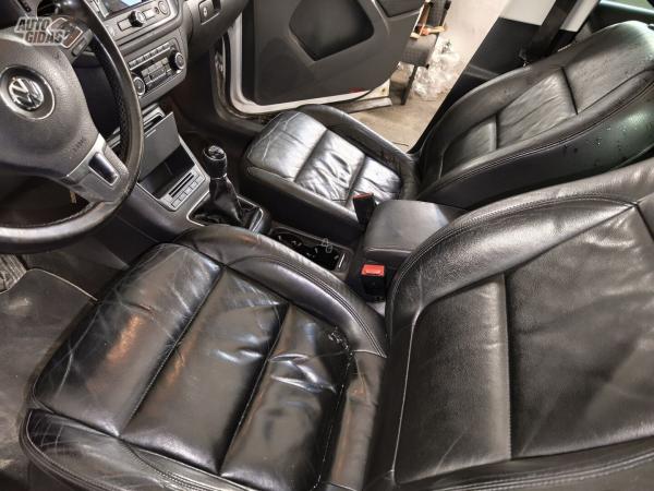 Volkswagen Tiguan 2013 Telšiai, ar dzinēja tilpumu 2.00 L un nobraukumu 265 tūkst. km par 2400 €, foto 10 vietnē AUTOMOTO.COM.LV