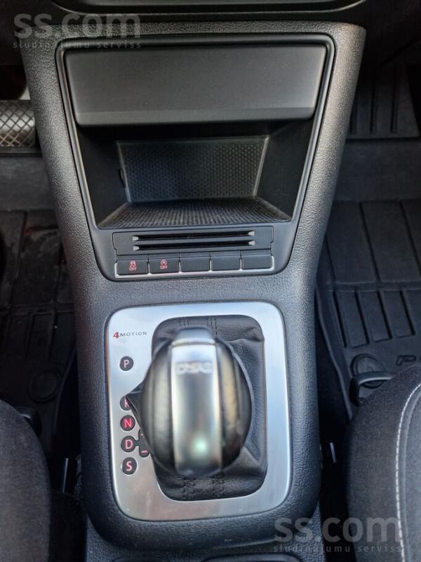 Volkswagen Tiguan 2014 in Valmiera, with an engine capacity of 2.00 L and mileage of 253 thousand km for 8000 €, photo 9 on AUTOMOTO.COM.LV
