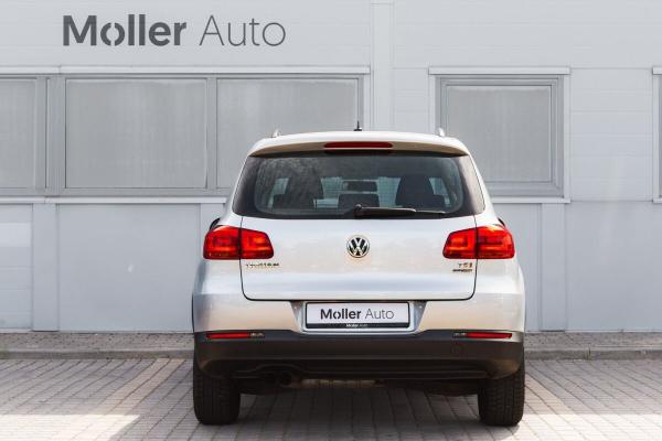 Volkswagen Tiguan 2014 Ventspils, ar dzinēja tilpumu 1.40 L un nobraukumu 146 tūkst. km par 9900 €, foto 4 vietnē AUTOMOTO.COM.LV